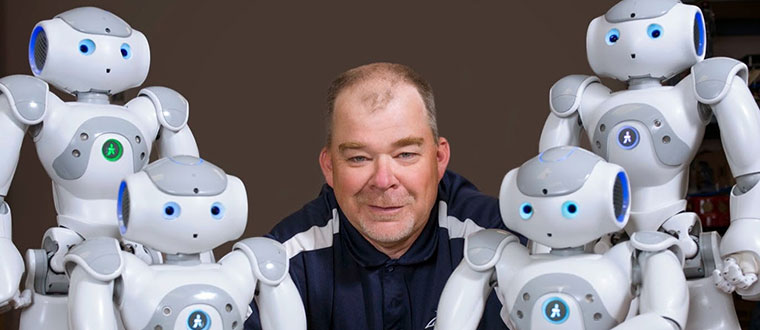 How To Train Your Robot - 26SOLSROBOT